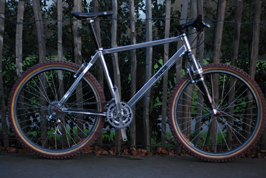 Pace RC200 F4 | Retrobike